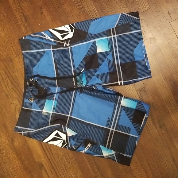 Volcom | Swim | Mens Volcom Board Shorts | Poshmark